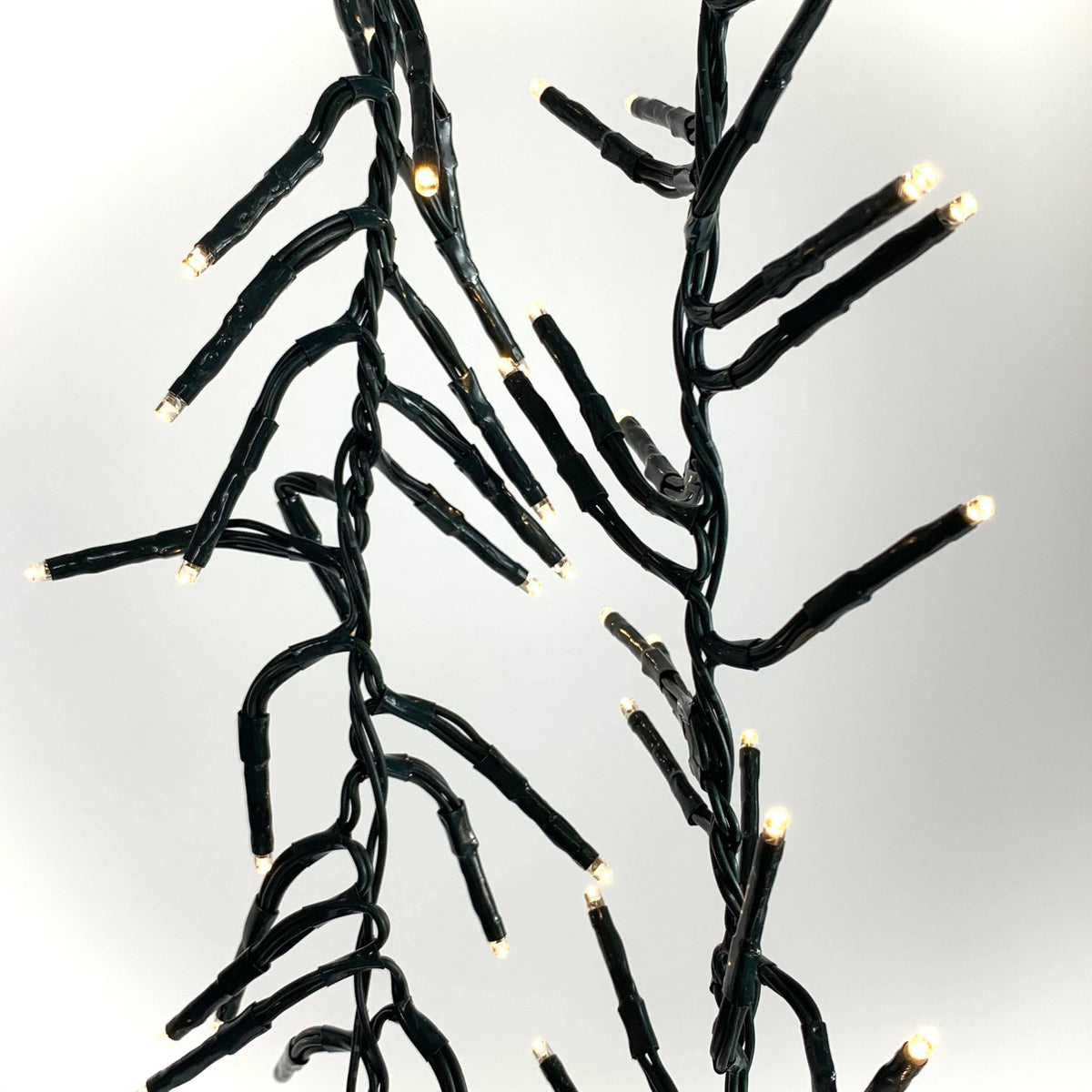 Cluster Twinkle LED 500 ct. String Lights Warm White